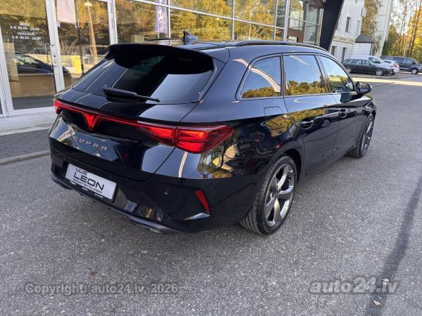 Cupra Leon 2026 в Тарту на AUTOMOTO.COM.LV Черный Cupra Leon 2026 в Тарту, объемом двигателя 2.00 л и пробегом 0 тыс. км за 33100 €, фото 4 на AUTOMOTO.COM.LV