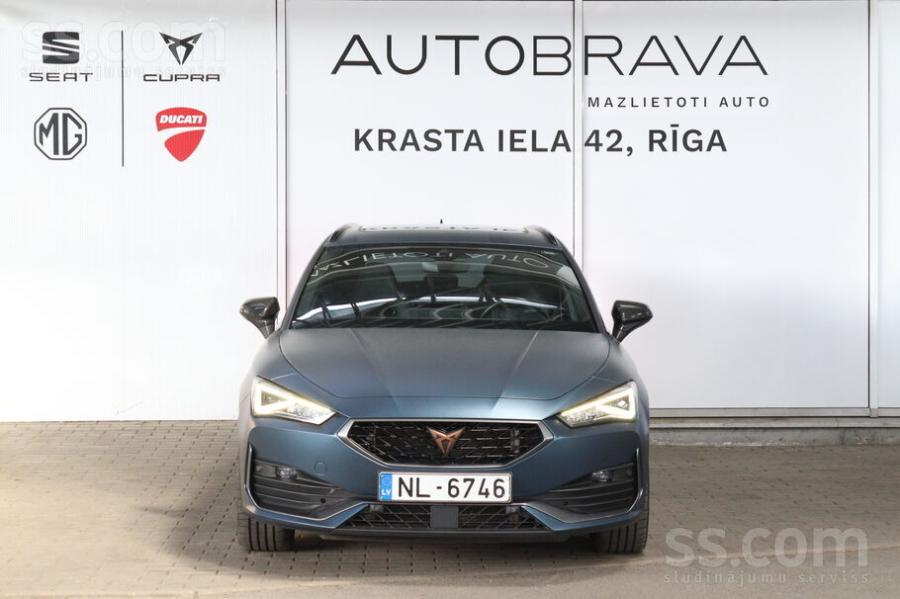 Blue Cupra Leon 2023 in Riga, with an engine capacity of 2.00 L and mileage of 77 thousand km for 24990 €, photo 3 on AUTOMOTO.COM.LV