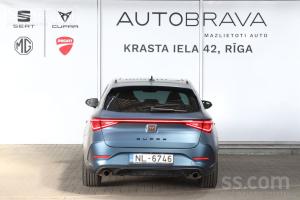 Blue Cupra Leon 2023 in Riga, with an engine capacity of 2.00 L and mileage of 77 thousand km for 24990 €, photo 8 on AUTOMOTO.COM.LV