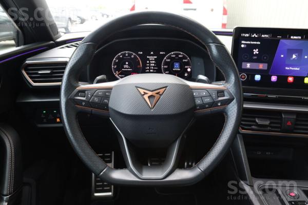 Синий Cupra Leon 2023 в Рига, объемом двигателя 2.00 л и пробегом 77 тыс. км за 24990 €, фото 10 на AUTOMOTO.COM.LV
