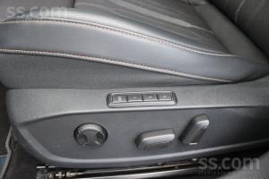 Blue Cupra Leon 2023 in Riga, with an engine capacity of 2.00 L and mileage of 77 thousand km for 24990 €, photo 22 on AUTOMOTO.COM.LV
