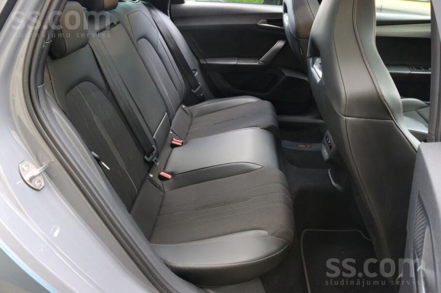 Blue Cupra Leon 2023 in Riga, with an engine capacity of 2.00 L and mileage of 77 thousand km for 24990 €, photo 30 on AUTOMOTO.COM.LV