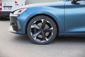 Blue Cupra Leon 2023 in Riga, with an engine capacity of 2.00 L and mileage of 77 thousand km for 24990 €, photo 36 on AUTOMOTO.COM.LV