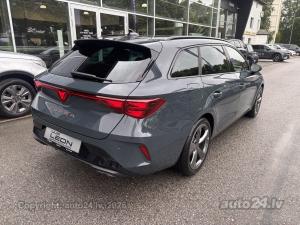 Zils Cupra Leon 2026 Tartu, ar dzinēja tilpumu 2.00 L un nobraukumu 0 tūkst. km par 32837 €, foto 5 vietnē AUTOMOTO.COM.LV
