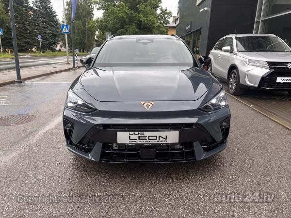 Zils Cupra Leon 2026 Tartu, ar dzinēja tilpumu 2.00 L un nobraukumu 0 tūkst. km par 32837 €, foto 6 vietnē AUTOMOTO.COM.LV
