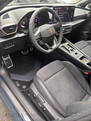 Zils Cupra Leon 2026 Tartu, ar dzinēja tilpumu 2.00 L un nobraukumu 0 tūkst. km par 32837 €, foto 9 vietnē AUTOMOTO.COM.LV