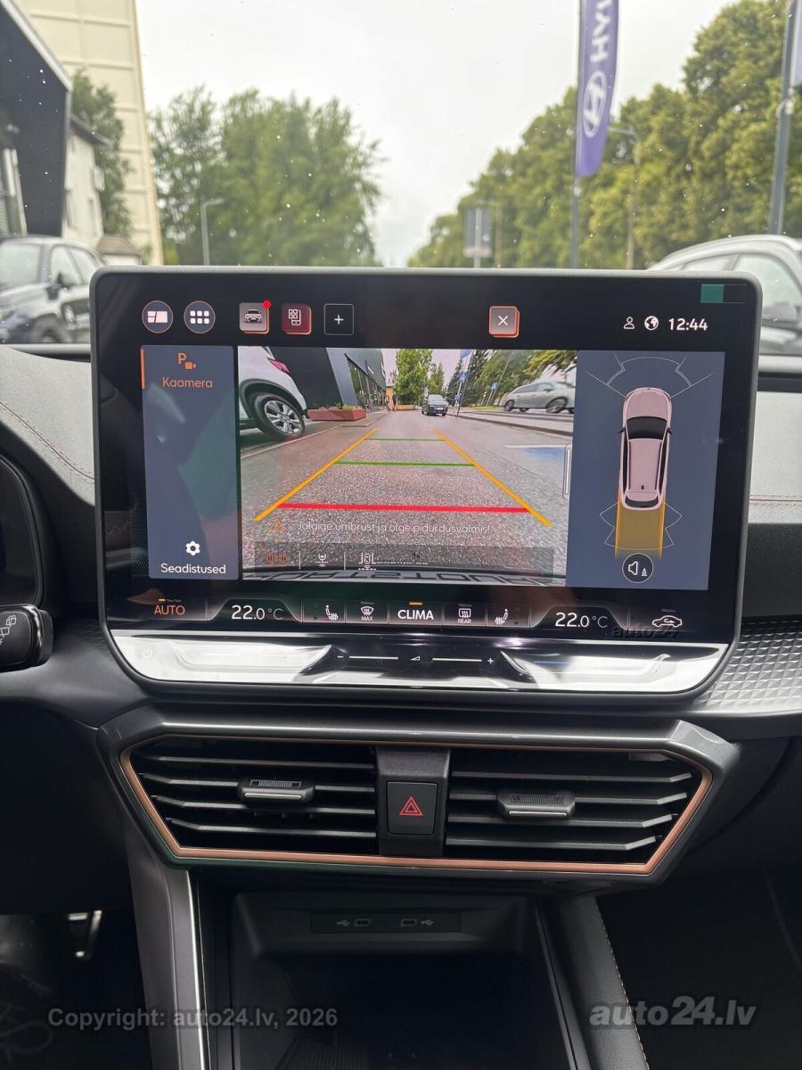 Zils Cupra Leon 2026 Tartu, ar dzinēja tilpumu 2.00 L un nobraukumu 0 tūkst. km par 32837 €, foto 18 vietnē AUTOMOTO.COM.LV