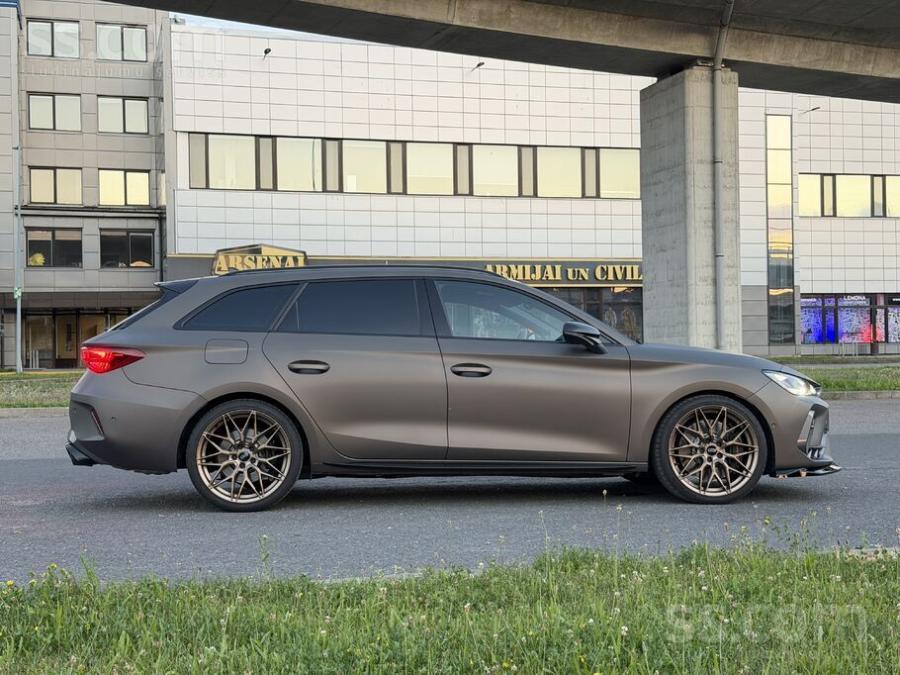 Brūns Cupra Leon 2024 Rīga, ar dzinēja tilpumu 2.00 L un nobraukumu 29 tūkst. km par 35500 €, foto 10 vietnē AUTOMOTO.COM.LV