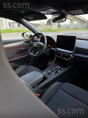 Brūns Cupra Leon 2024 Rīga, ar dzinēja tilpumu 2.00 L un nobraukumu 29 tūkst. km par 35500 €, foto 11 vietnē AUTOMOTO.COM.LV