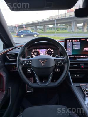 Brūns Cupra Leon 2024 Rīga, ar dzinēja tilpumu 2.00 L un nobraukumu 29 tūkst. km par 35500 €, foto 14 vietnē AUTOMOTO.COM.LV