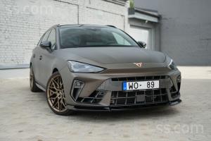 Brown Cupra Leon 2024 in Riga, with an engine capacity of 2.00 L and mileage of 29 thousand km for 34900 €, photo 1 on AUTOMOTO.COM.LV