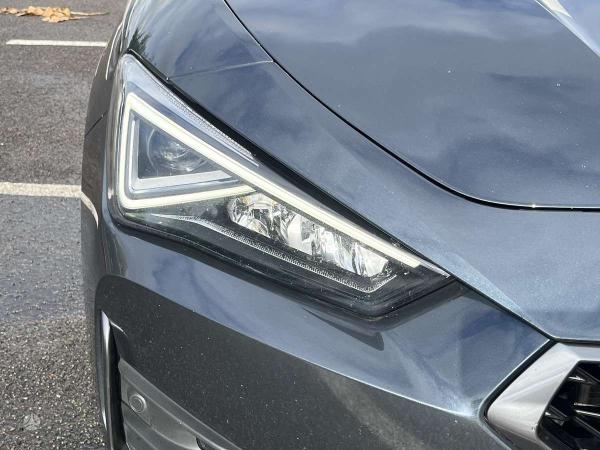 Pelēks Cupra Leon 2023 Viļņa, ar dzinēja tilpumu 1.50 L un nobraukumu 136 tūkst. km par 19450 €, foto 4 vietnē AUTOMOTO.COM.LV