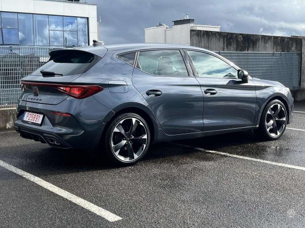 Pelēks Cupra Leon 2023 Viļņa, ar dzinēja tilpumu 1.50 L un nobraukumu 136 tūkst. km par 19450 €, foto 6 vietnē AUTOMOTO.COM.LV