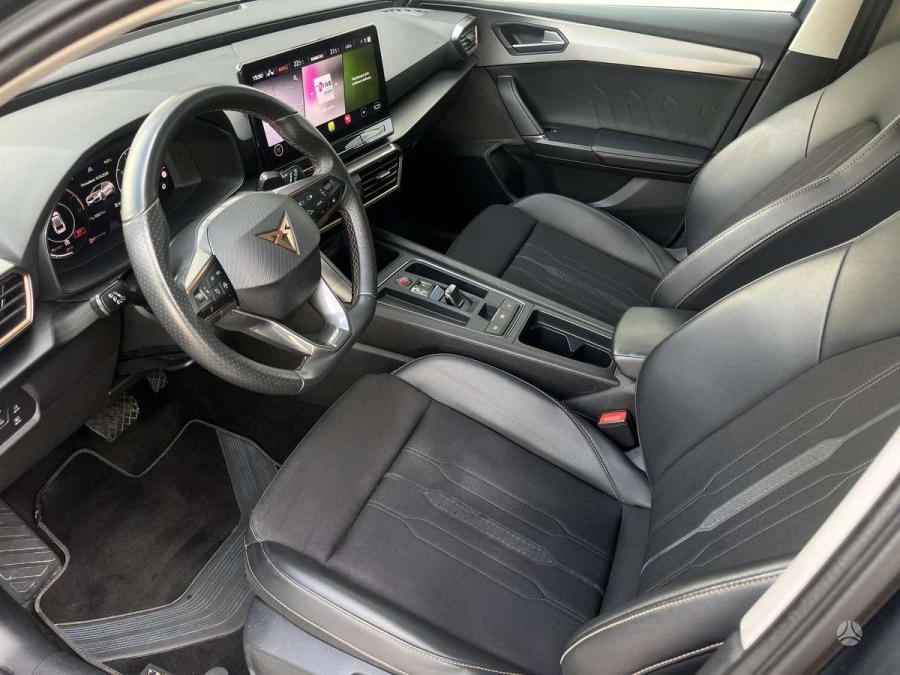 Pelēks Cupra Leon 2023 Viļņa, ar dzinēja tilpumu 1.50 L un nobraukumu 136 tūkst. km par 19450 €, foto 10 vietnē AUTOMOTO.COM.LV