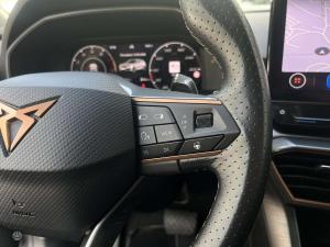 Pelēks Cupra Leon 2023 Viļņa, ar dzinēja tilpumu 1.50 L un nobraukumu 136 tūkst. km par 19450 €, foto 19 vietnē AUTOMOTO.COM.LV
