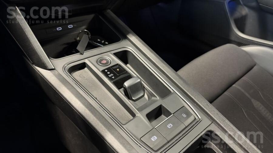 Pelēks Cupra Leon 2023 Rīga, ar dzinēja tilpumu 2.00 L un nobraukumu 55 tūkst. km par 21900 €, foto 25 vietnē AUTOMOTO.COM.LV