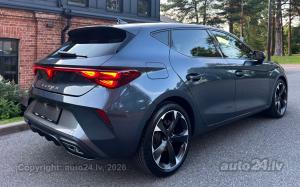Grey Cupra Leon 2025 in Tallinn, with an engine capacity of 2.00 L and mileage of 15 thousand km for 26900 €, photo 4 on AUTOMOTO.COM.LV