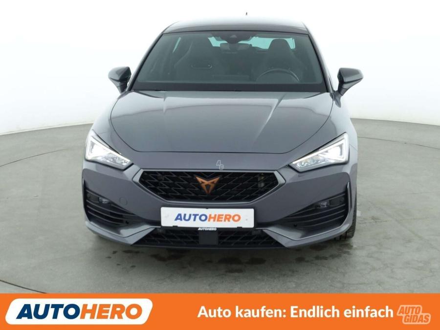 Серый Cupra Leon 2021 в Каунас, объемом двигателя 2.00 л и пробегом 62 тыс. км за 31145 €, фото 9 на AUTOMOTO.COM.LV