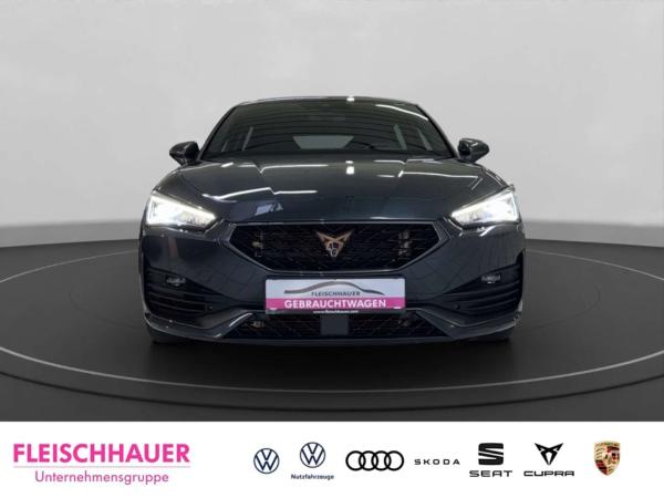 Серый Cupra Leon 2023 в Каунас, объемом двигателя 2.00 л и пробегом 41 тыс. км за 32690 €, фото 2 на AUTOMOTO.COM.LV