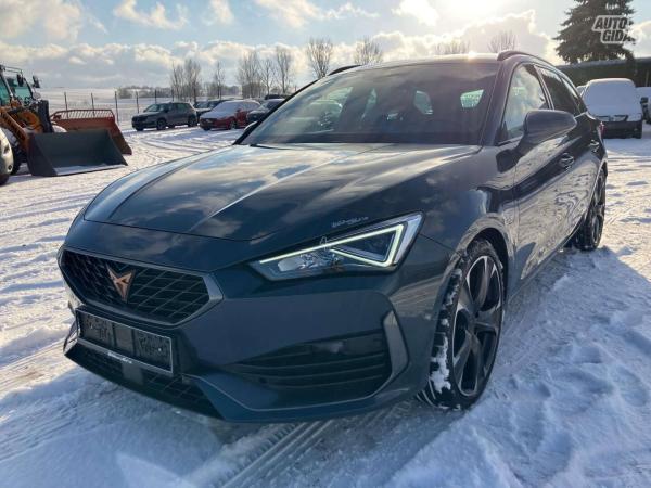 Grey Cupra Leon 2021 in Kaunas, with an engine capacity of 1.40 L and mileage of 25 thousand km for 26416 €, photo 2 on AUTOMOTO.COM.LV
