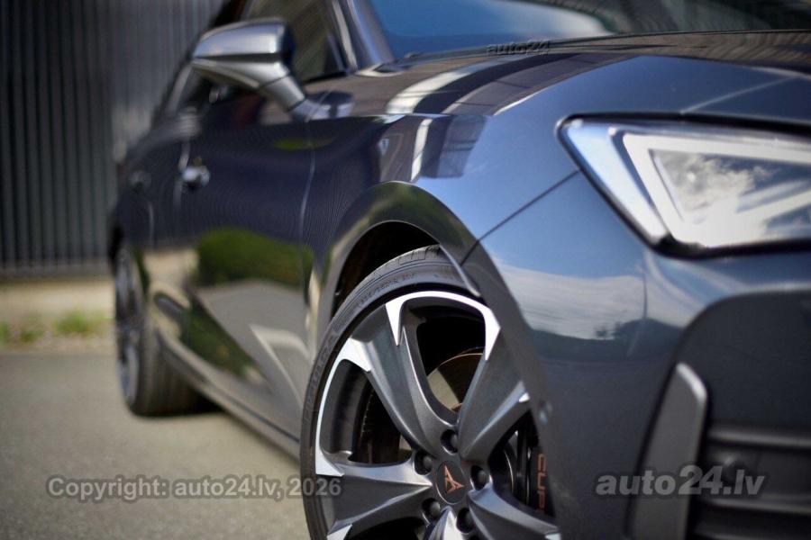 Grey Cupra Leon 2021 in Tallinn, with an engine capacity of 2.00 L and mileage of 59 thousand km for 28000 €, photo 5 on AUTOMOTO.COM.LV