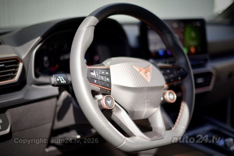 Grey Cupra Leon 2021 in Tallinn, with an engine capacity of 2.00 L and mileage of 59 thousand km for 28000 €, photo 14 on AUTOMOTO.COM.LV