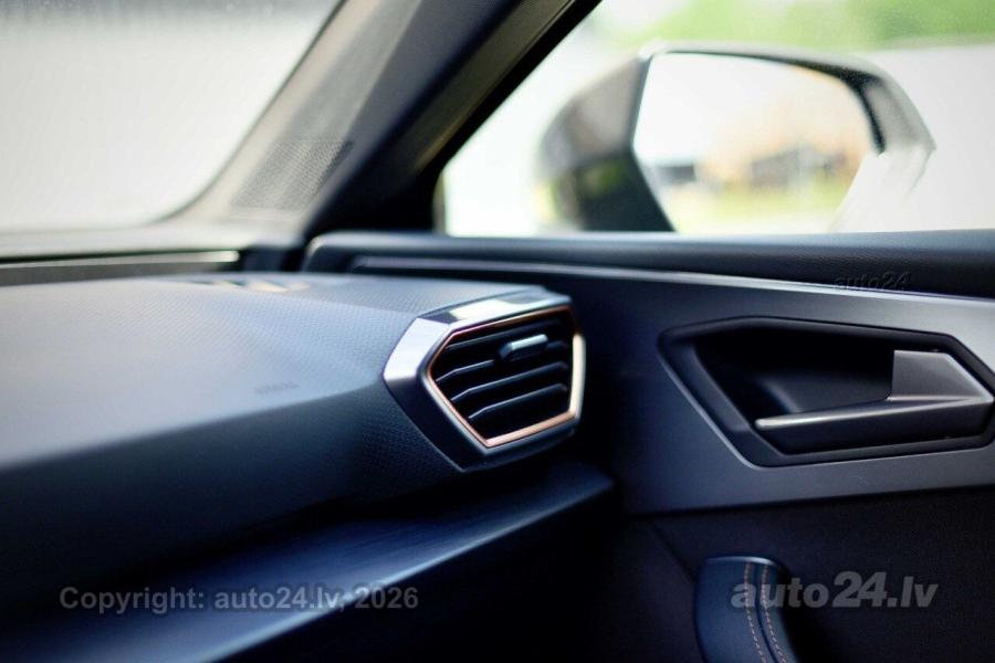 Grey Cupra Leon 2021 in Tallinn, with an engine capacity of 2.00 L and mileage of 59 thousand km for 28000 €, photo 15 on AUTOMOTO.COM.LV