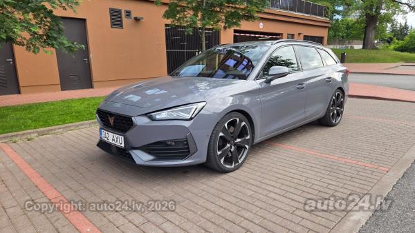 Серый Cupra Leon 2021 в Таллин, объемом двигателя 2.00 л и пробегом 71 тыс. км за 25990 €, фото 1 на AUTOMOTO.COM.LV