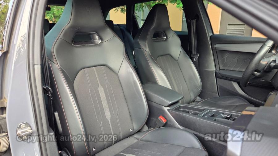 Pelēks Cupra Leon 2021 Tallina, ar dzinēja tilpumu 2.00 L un nobraukumu 71 tūkst. km par 25990 €, foto 11 vietnē AUTOMOTO.COM.LV