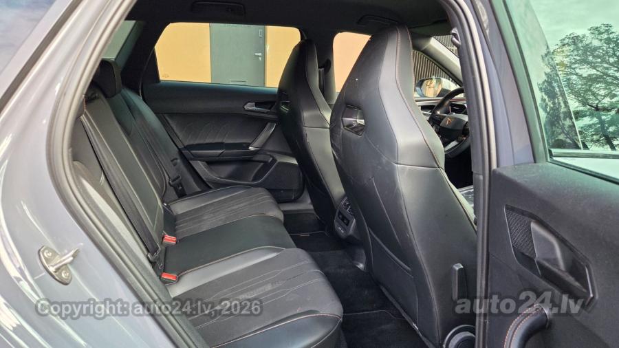 Pelēks Cupra Leon 2021 Tallina, ar dzinēja tilpumu 2.00 L un nobraukumu 71 tūkst. km par 25990 €, foto 12 vietnē AUTOMOTO.COM.LV
