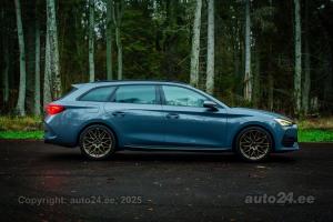 Pelēks Cupra Leon 2022 Tallina, ar dzinēja tilpumu 2.00 L un nobraukumu 105 tūkst. km par 27500 €, foto 3 vietnē AUTOMOTO.COM.LV