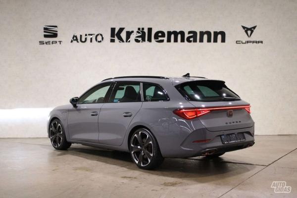 Pelēks Cupra Leon 2022 Kauņa, ar dzinēja tilpumu 1.40 L un nobraukumu 83 tūkst. km par 27972 €, foto 5 vietnē AUTOMOTO.COM.LV