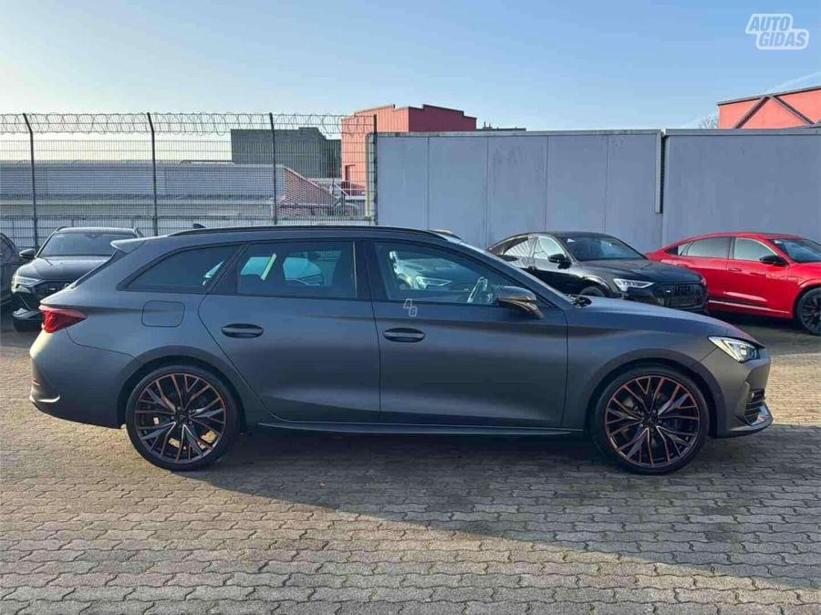 Grey Cupra Leon 2022 in Kaunas, with an engine capacity of 1.40 L and mileage of 50 thousand km for 28529 €, photo 6 on AUTOMOTO.COM.LV