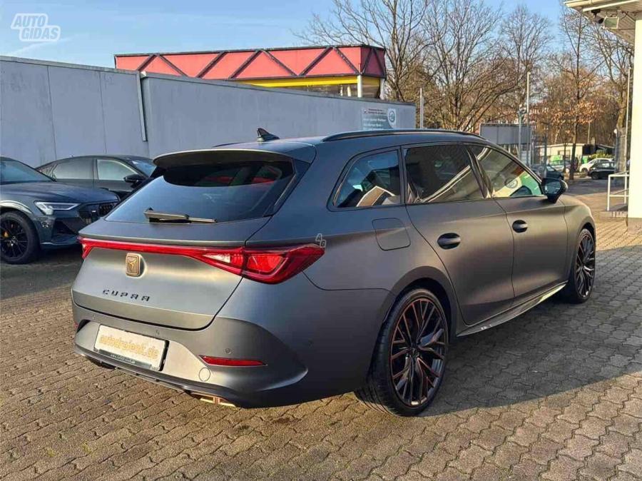 Grey Cupra Leon 2022 in Kaunas, with an engine capacity of 1.40 L and mileage of 50 thousand km for 28529 €, photo 7 on AUTOMOTO.COM.LV