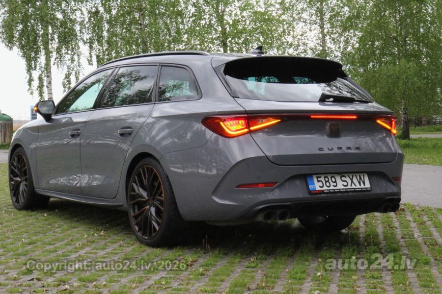 Pelēks Cupra Leon 2022 Tallina, ar dzinēja tilpumu 2.00 L un nobraukumu 23 tūkst. km par 32900 €, foto 4 vietnē AUTOMOTO.COM.LV
