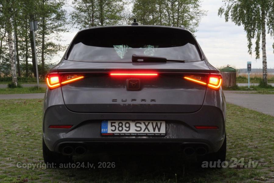 Pelēks Cupra Leon 2022 Tallina, ar dzinēja tilpumu 2.00 L un nobraukumu 23 tūkst. km par 32900 €, foto 5 vietnē AUTOMOTO.COM.LV