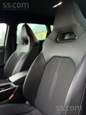 Серый Cupra Leon 2022 в Лиепая, объемом двигателя 2.00 л и пробегом 48 тыс. км за 28500 €, фото 8 на AUTOMOTO.COM.LV