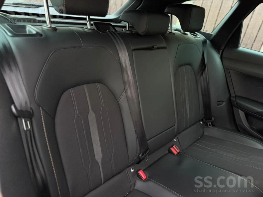 Pelēks Cupra Leon 2022 Liepāja, ar dzinēja tilpumu 2.00 L un nobraukumu 48 tūkst. km par 28500 €, foto 13 vietnē AUTOMOTO.COM.LV