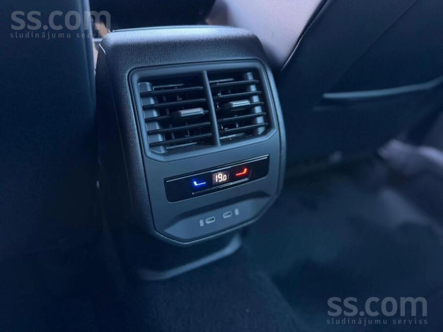 Pelēks Cupra Leon 2022 Liepāja, ar dzinēja tilpumu 2.00 L un nobraukumu 48 tūkst. km par 28500 €, foto 14 vietnē AUTOMOTO.COM.LV