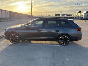 Grey Cupra Leon 2022 in Kaunas, with an engine capacity of 1.98 L and mileage of 59 thousand km for 23500 €, photo 3 on AUTOMOTO.COM.LV