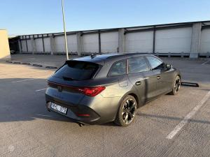 Grey Cupra Leon 2022 in Kaunas, with an engine capacity of 1.98 L and mileage of 59 thousand km for 23500 €, photo 5 on AUTOMOTO.COM.LV