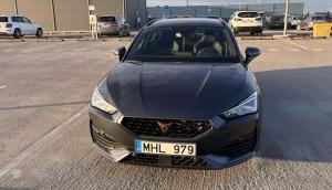 Grey Cupra Leon 2022 in Kaunas, with an engine capacity of 1.98 L and mileage of 59 thousand km for 23500 €, photo 6 on AUTOMOTO.COM.LV