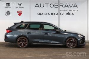 Grey Cupra Leon 2022 in Riga, with an engine capacity of 2.00 L and mileage of 51 thousand km for 26990 €, photo 6 on AUTOMOTO.COM.LV