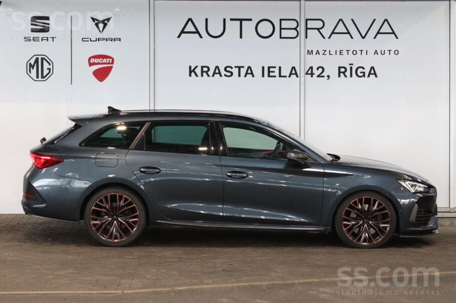 Grey Cupra Leon 2022 in Riga, with an engine capacity of 2.00 L and mileage of 51 thousand km for 26990 €, photo 6 on AUTOMOTO.COM.LV