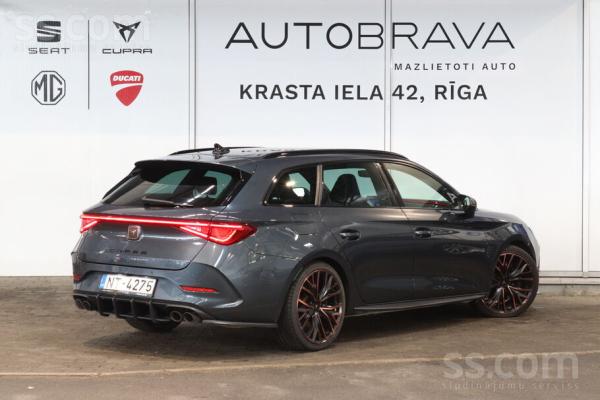 Grey Cupra Leon 2022 in Riga, with an engine capacity of 2.00 L and mileage of 51 thousand km for 26990 €, photo 7 on AUTOMOTO.COM.LV