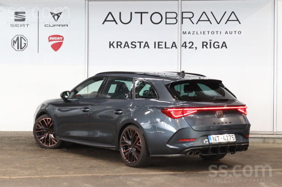 Grey Cupra Leon 2022 in Riga, with an engine capacity of 2.00 L and mileage of 51 thousand km for 26990 €, photo 9 on AUTOMOTO.COM.LV