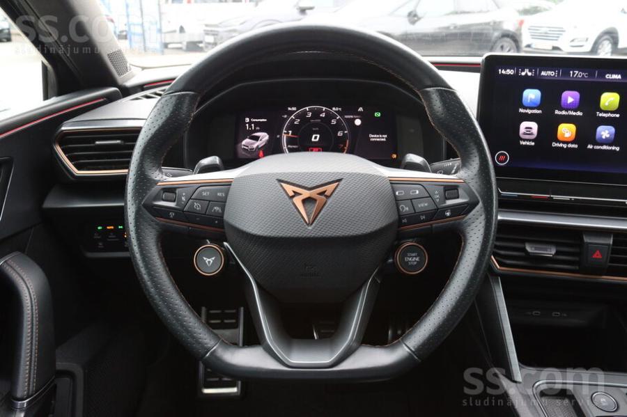 Grey Cupra Leon 2022 in Riga, with an engine capacity of 2.00 L and mileage of 51 thousand km for 26990 €, photo 11 on AUTOMOTO.COM.LV
