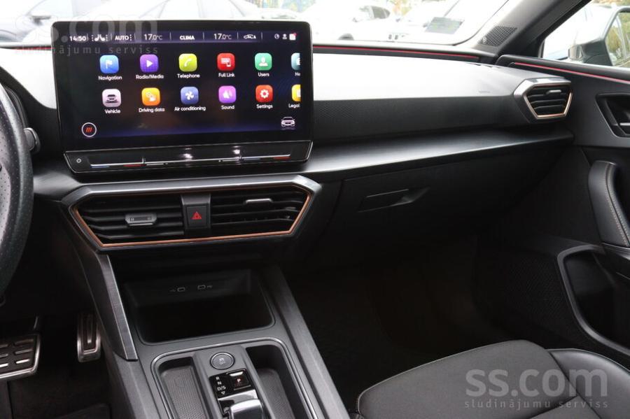 Grey Cupra Leon 2022 in Riga, with an engine capacity of 2.00 L and mileage of 51 thousand km for 26990 €, photo 13 on AUTOMOTO.COM.LV