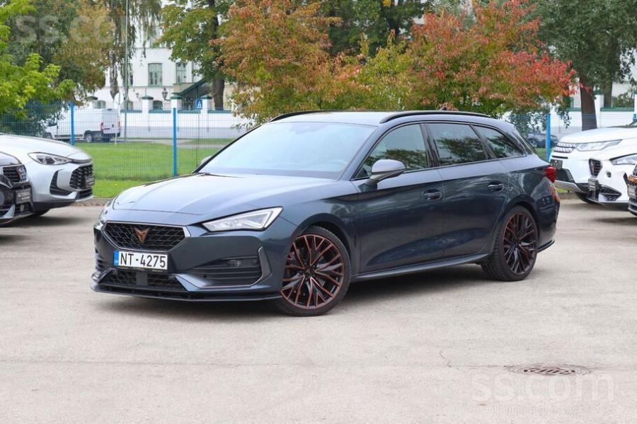 Grey Cupra Leon 2022 in Riga, with an engine capacity of 2.00 L and mileage of 51 thousand km for 26990 €, photo 34 on AUTOMOTO.COM.LV