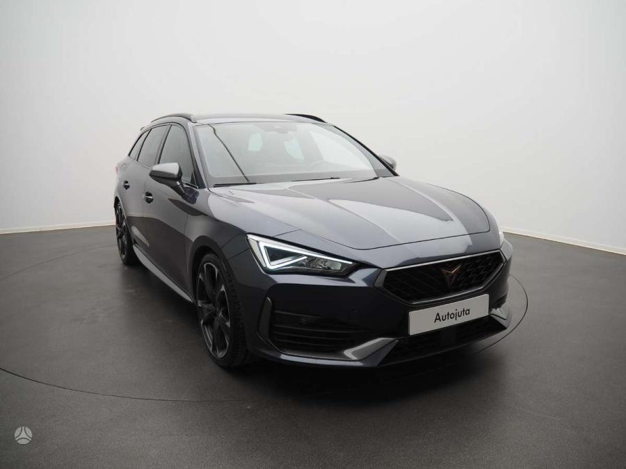 Pelēks Cupra Leon 2023 Viļņa, ar dzinēja tilpumu 1.98 L un nobraukumu 43 tūkst. km par 29300 €, foto 3 vietnē AUTOMOTO.COM.LV